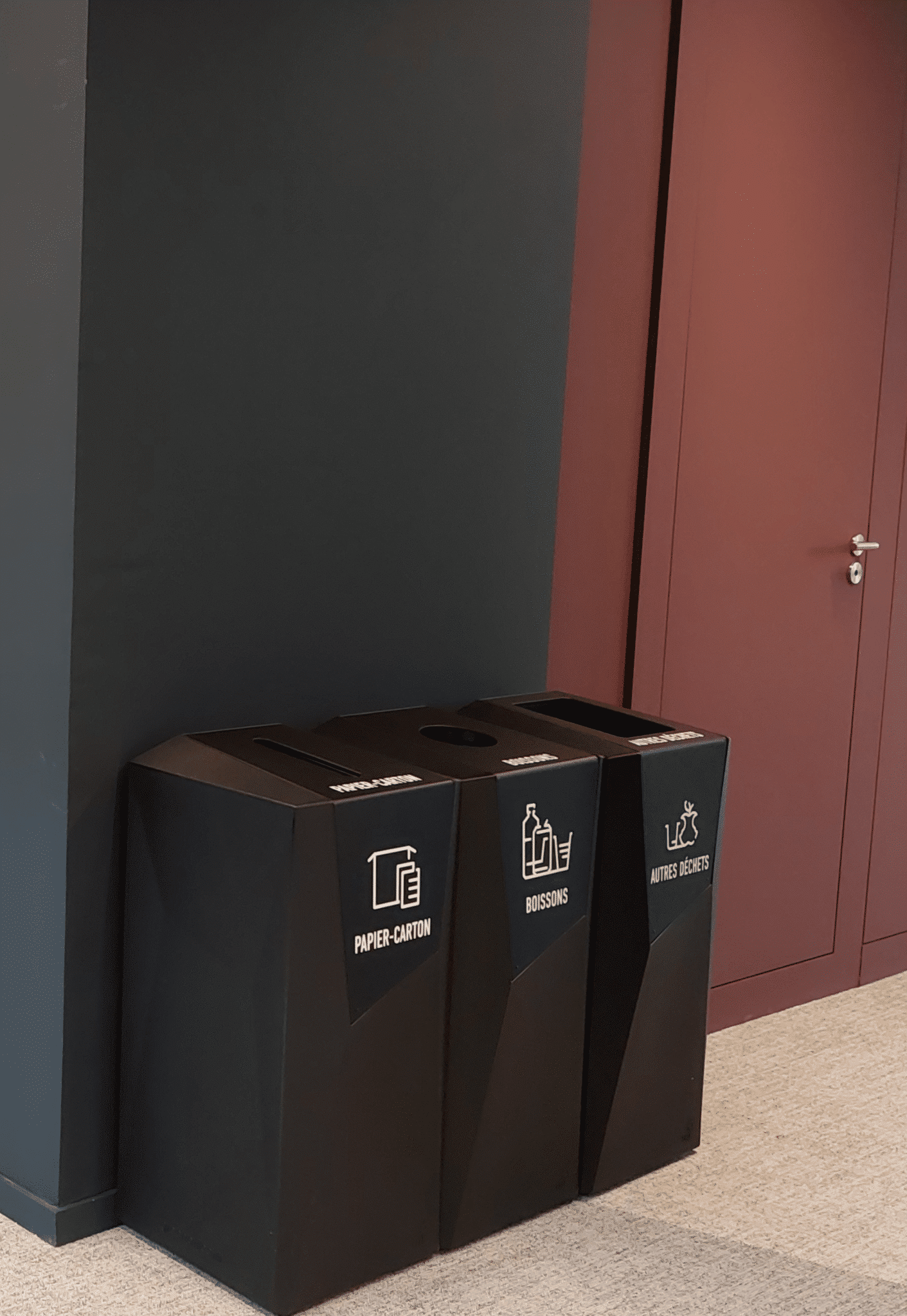 Nos tables de tri pour restaurant : Les meilleurs modèles